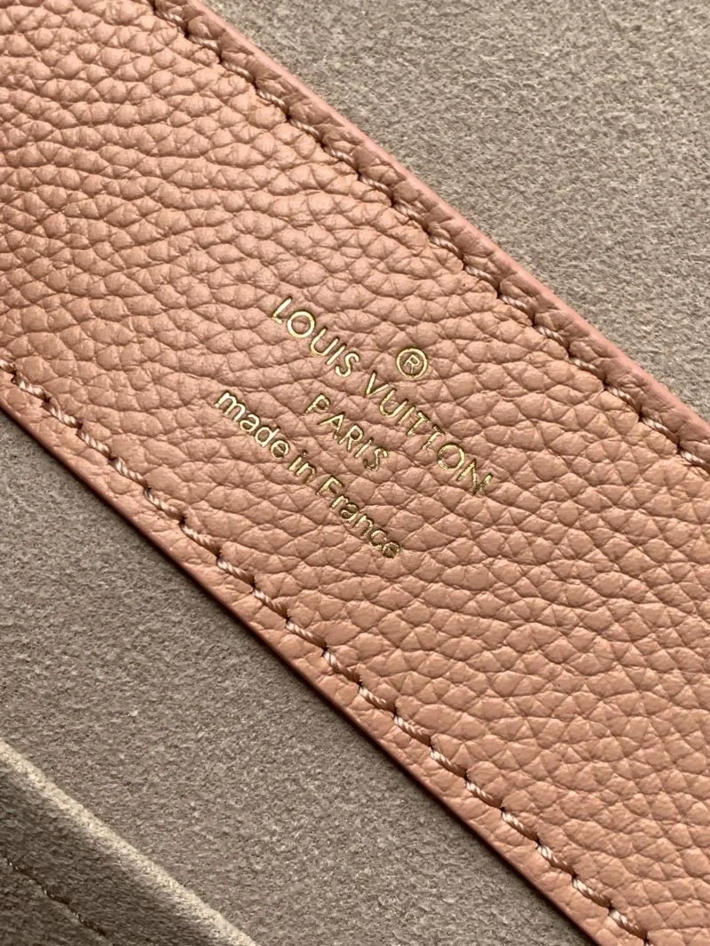 High accuracy Louis Vuitton Top Handle Bags