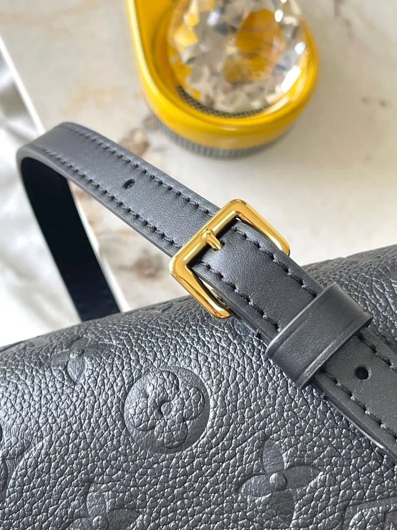 High accuracy Louis Vuitton Top Handle Bags