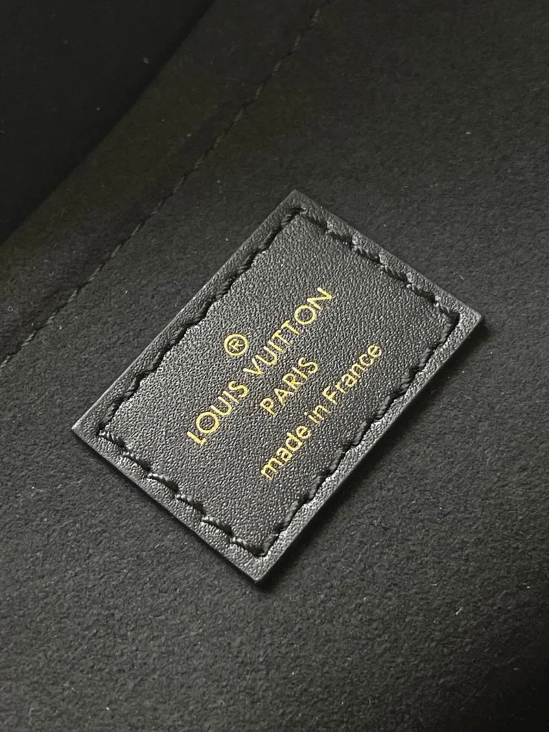 High accuracy Louis Vuitton Top Handle Bags