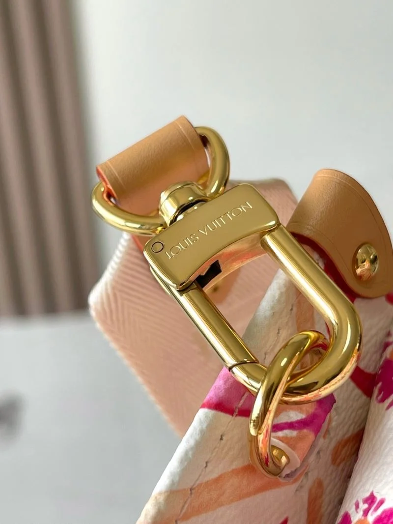 High accuracy Louis Vuitton Top Handle Bags