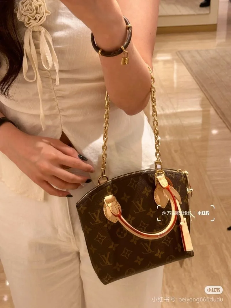 Bargain Louis Vuitton Top Handle Bags