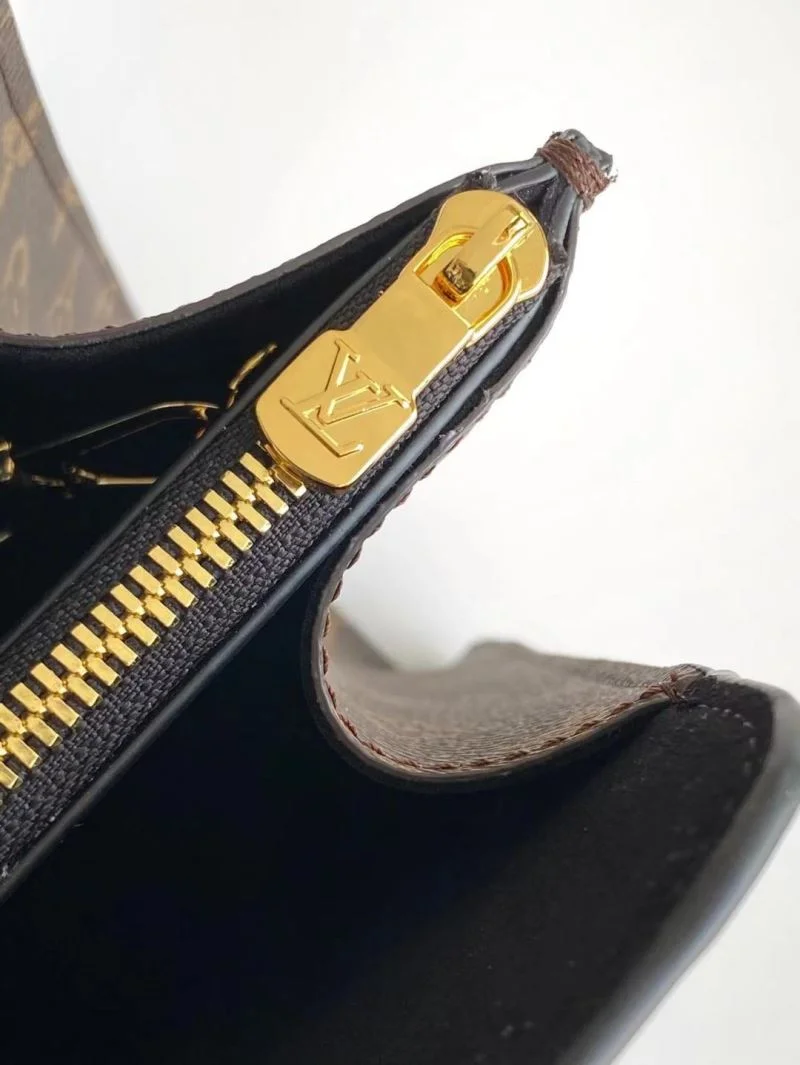1:1 copy Louis Vuitton Top Handle Bags