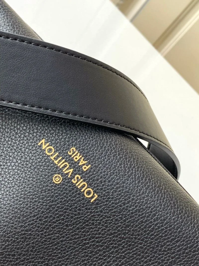 High accuracy Louis Vuitton Top Handle Bags