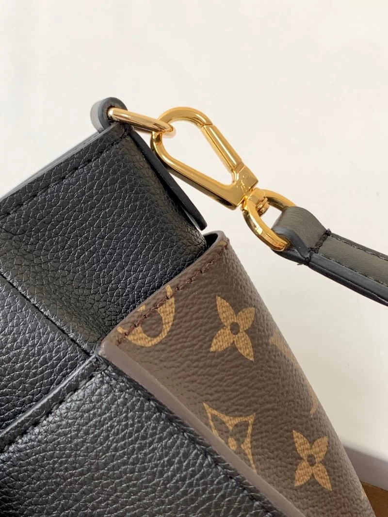 High accuracy Louis Vuitton Top Handle Bags