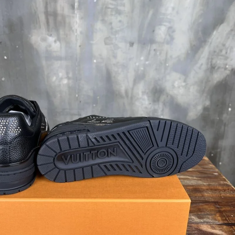 Factory-made Louis Vuitton Trainer Sneaker