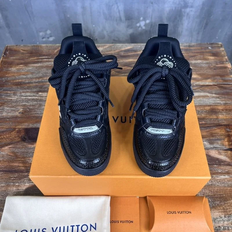 Economical Louis Vuitton Trainer Sneaker