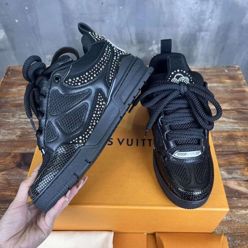 Economical Louis Vuitton Trainer Sneaker