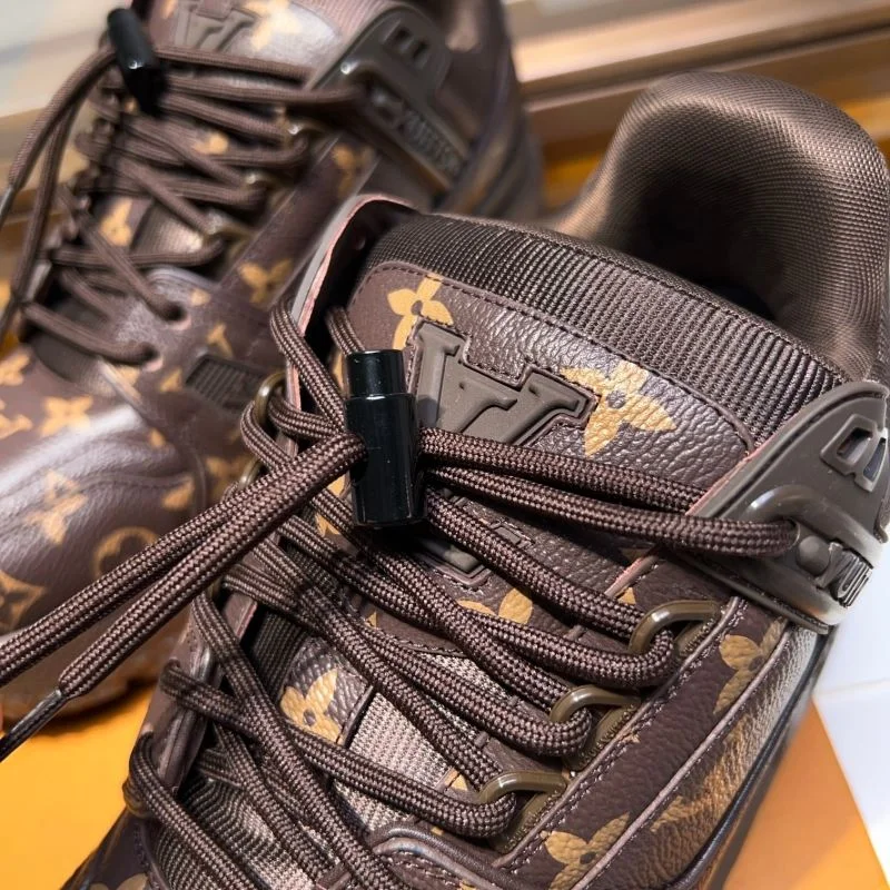 Indistinguishable Louis Vuitton Trainer Sneaker
