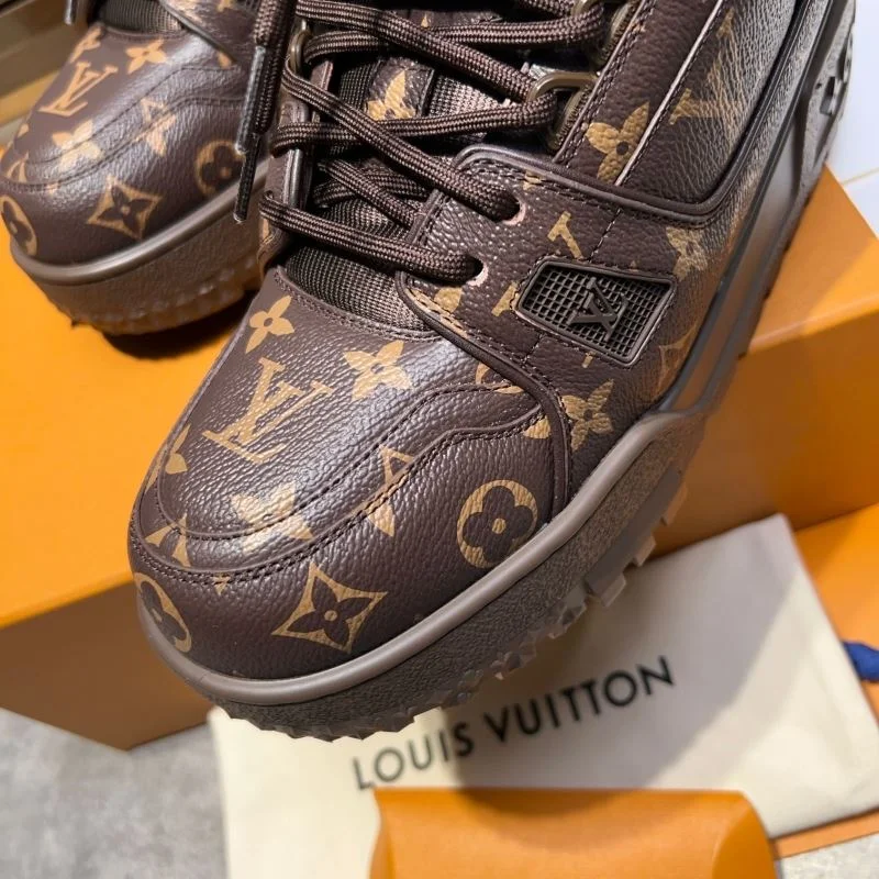 Indistinguishable Louis Vuitton Trainer Sneaker