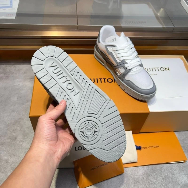 Bargain Louis Vuitton Trainer Sneaker