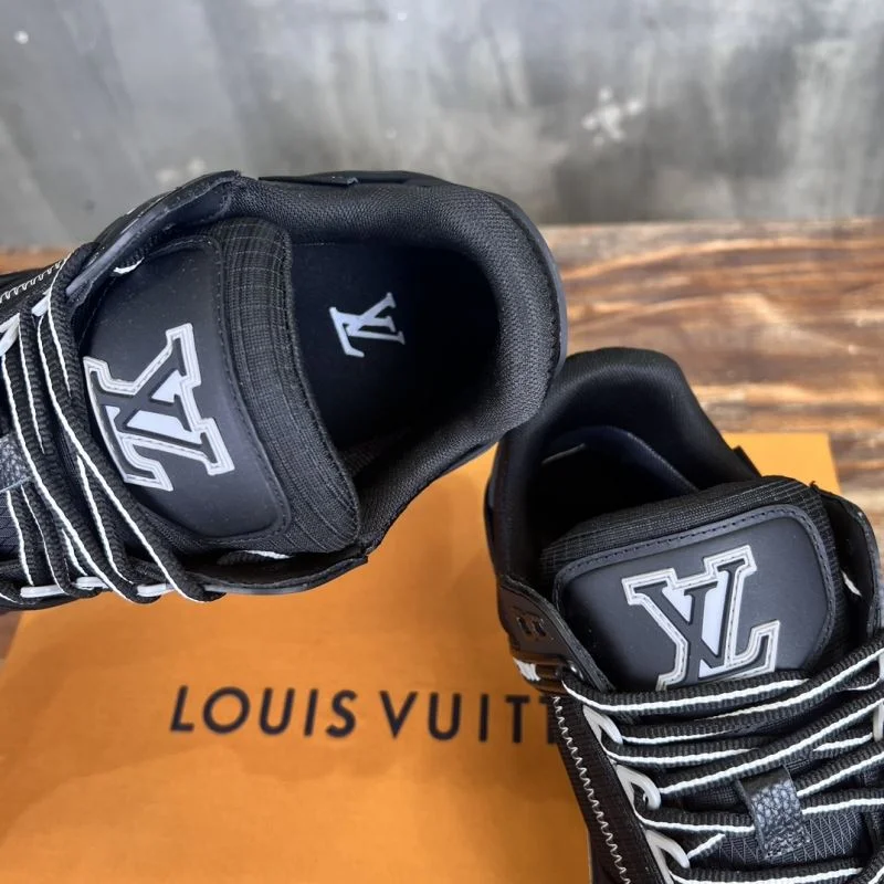 Mirror quality Louis Vuitton Trainer Sneaker