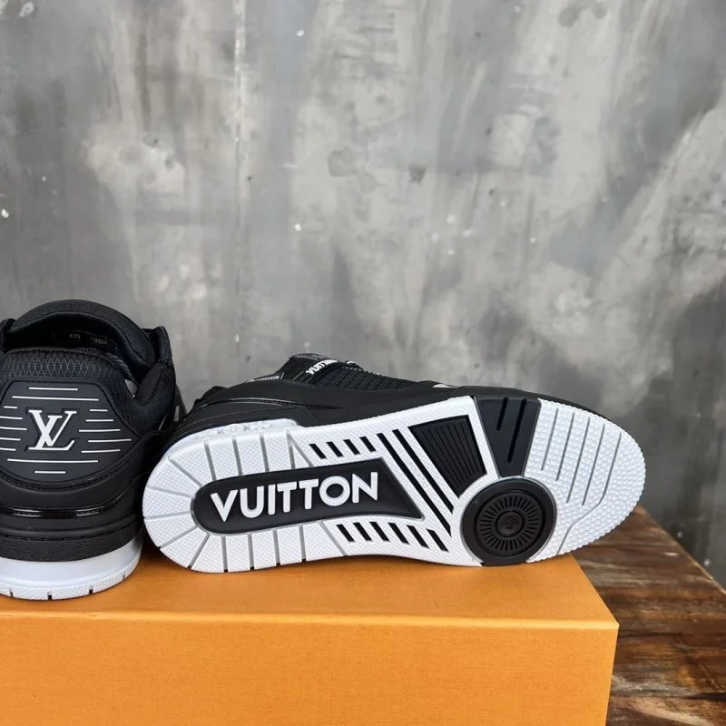 Mirror quality Louis Vuitton Trainer Sneaker