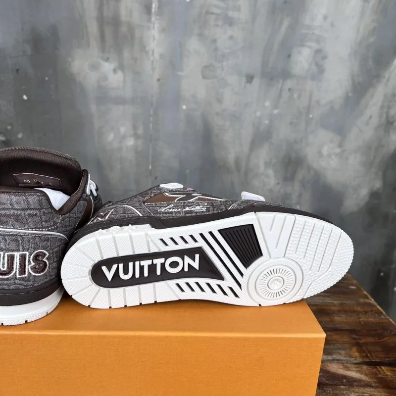 Genuine Louis Vuitton Trainer Sneaker