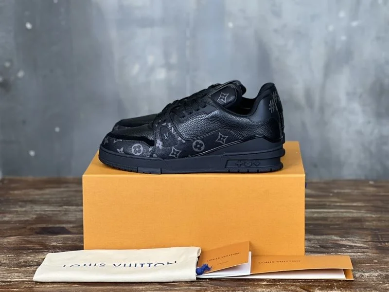 Louis Vuitton Trainer Sneaker