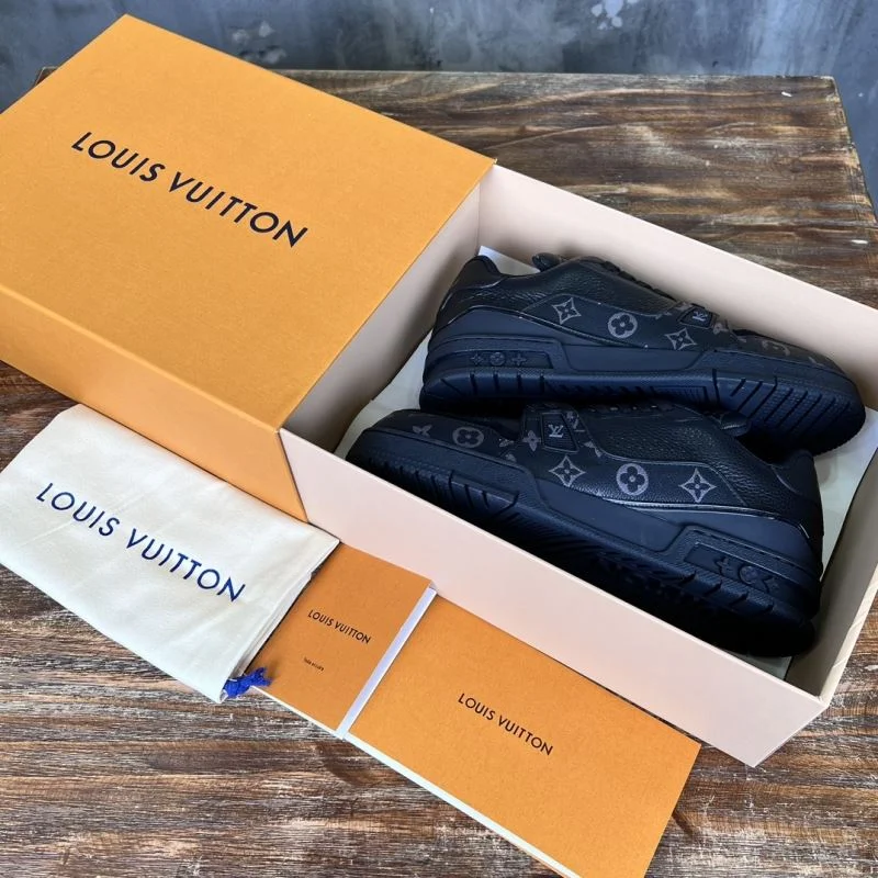 Real Louis Vuitton Trainer Sneaker
