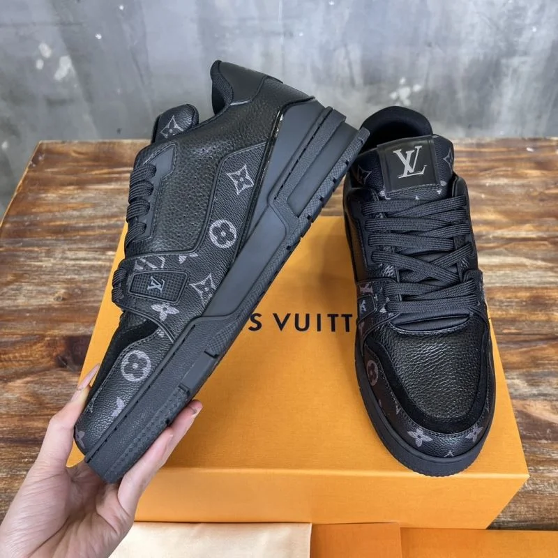 Real Louis Vuitton Trainer Sneaker