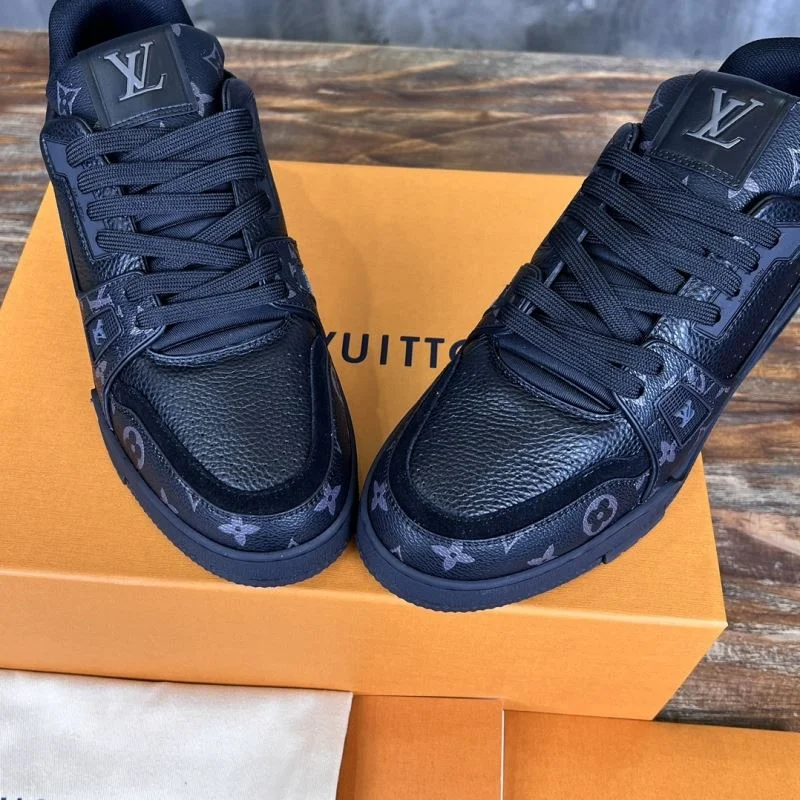 Real Louis Vuitton Trainer Sneaker