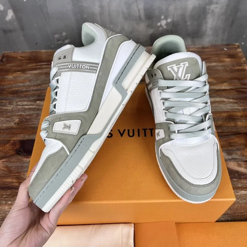 Authentic Louis Vuitton Trainer Sneaker