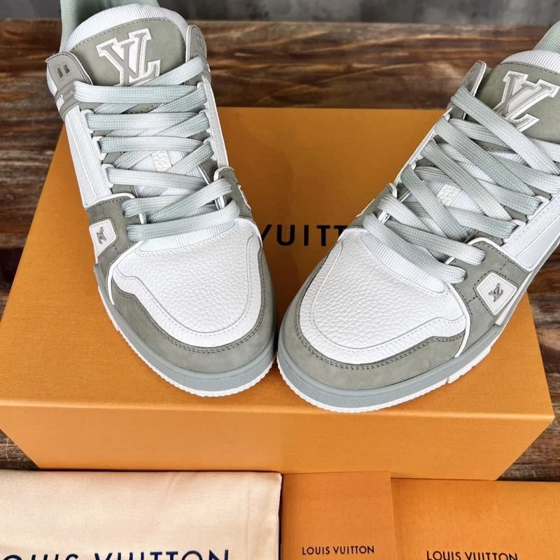 Authentic Louis Vuitton Trainer Sneaker