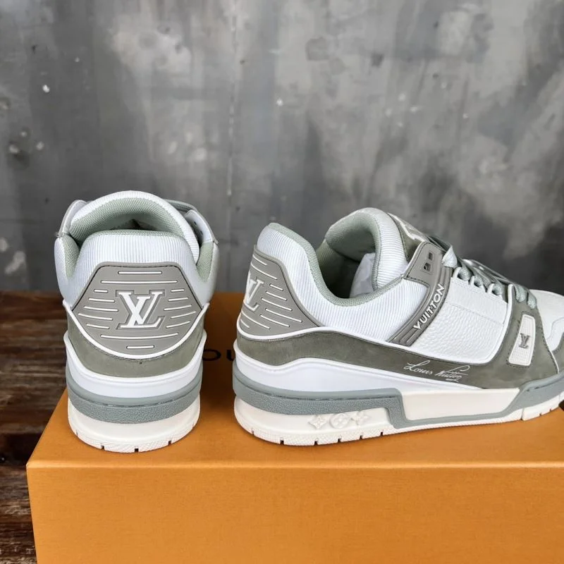 Authentic Louis Vuitton Trainer Sneaker
