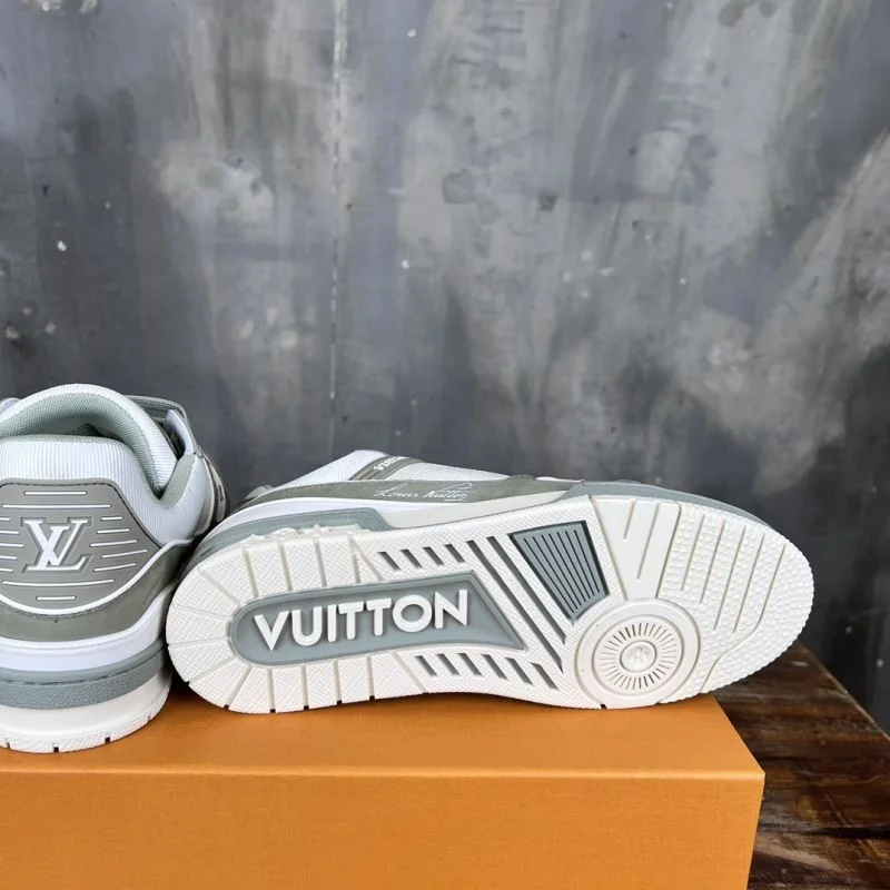 Authentic Louis Vuitton Trainer Sneaker
