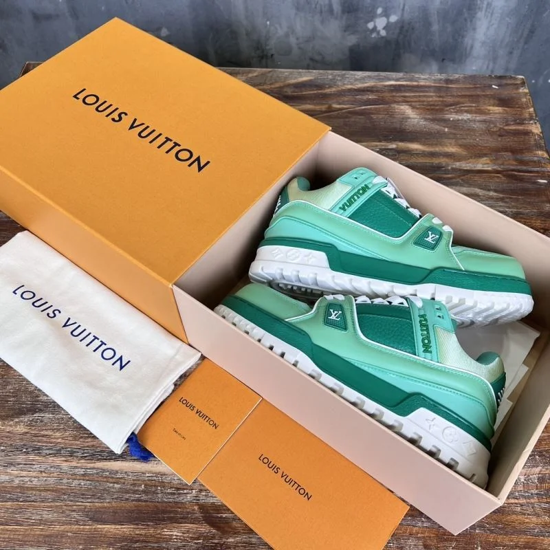 Reasonably priced Louis Vuitton Trainer Sneaker
