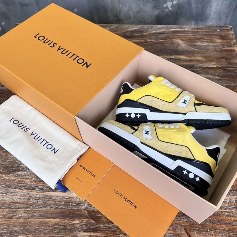 Reasonably priced Louis Vuitton Trainer Sneaker