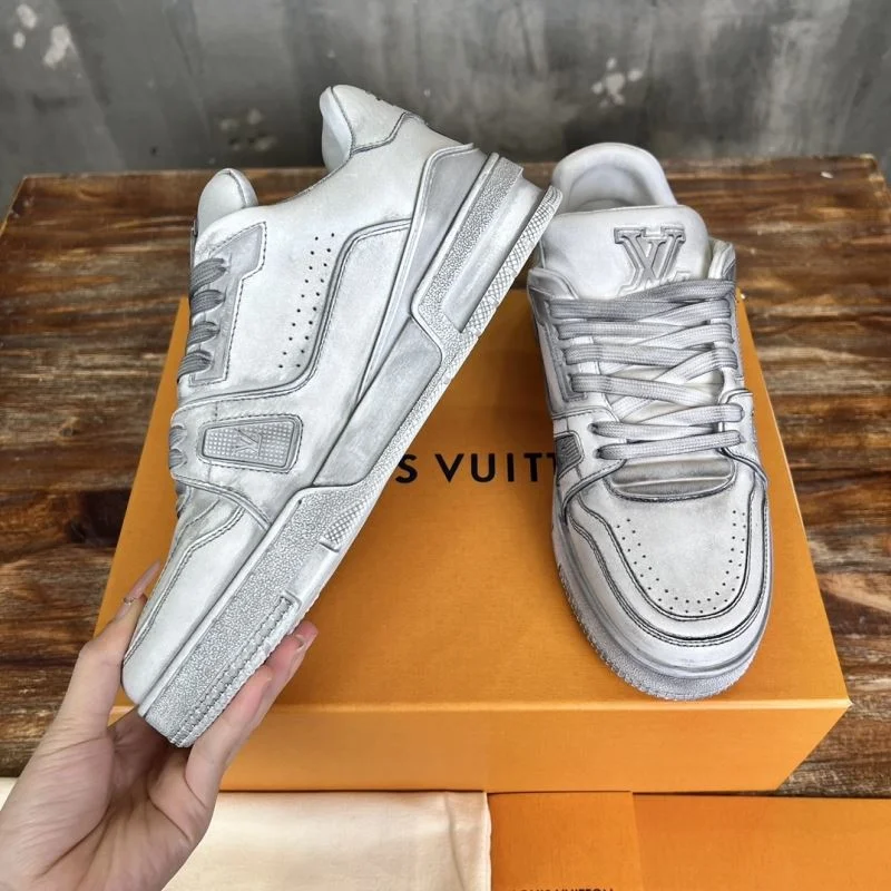 Original Louis Vuitton Trainer Sneaker