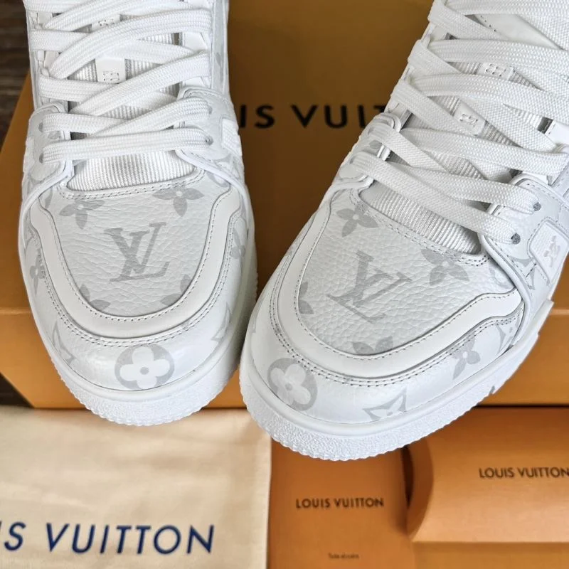 Factory-made Louis Vuitton Trainer Sneaker