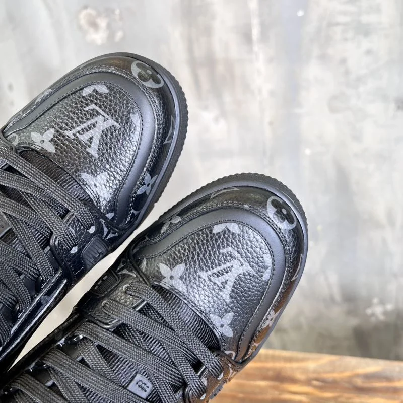 Top match Louis Vuitton Trainer Sneaker