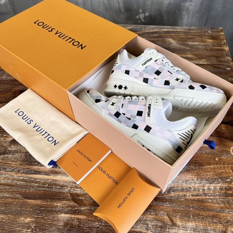 High accuracy Louis Vuitton Trainer Sneaker