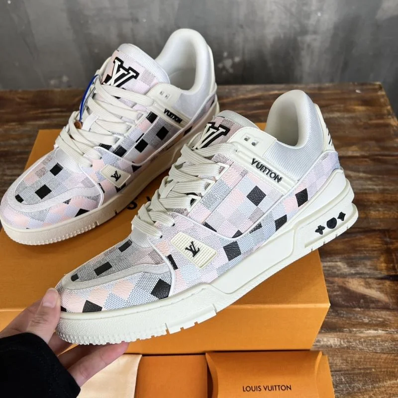 High accuracy Louis Vuitton Trainer Sneaker