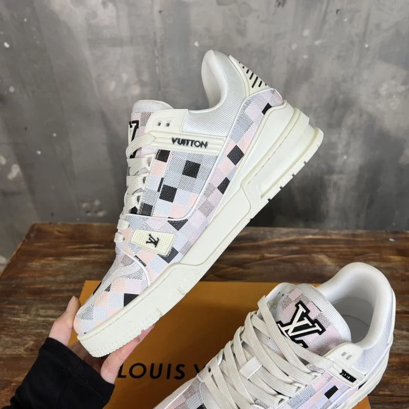 High accuracy Louis Vuitton Trainer Sneaker
