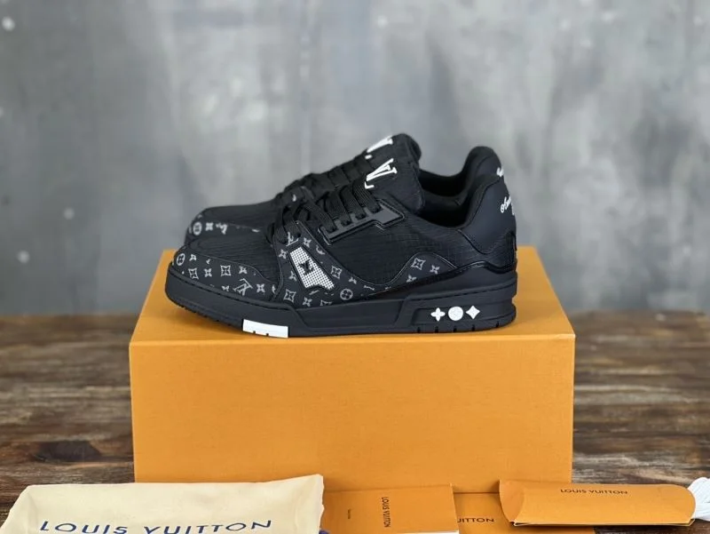 Louis Vuitton Trainer Sneaker
