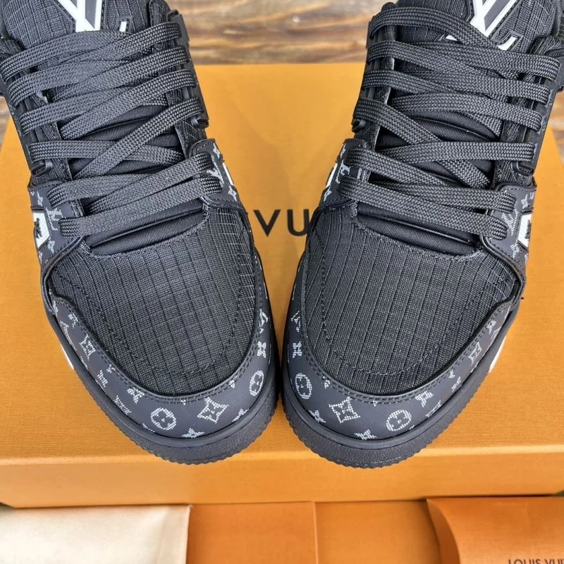 Factory-made Louis Vuitton Trainer Sneaker