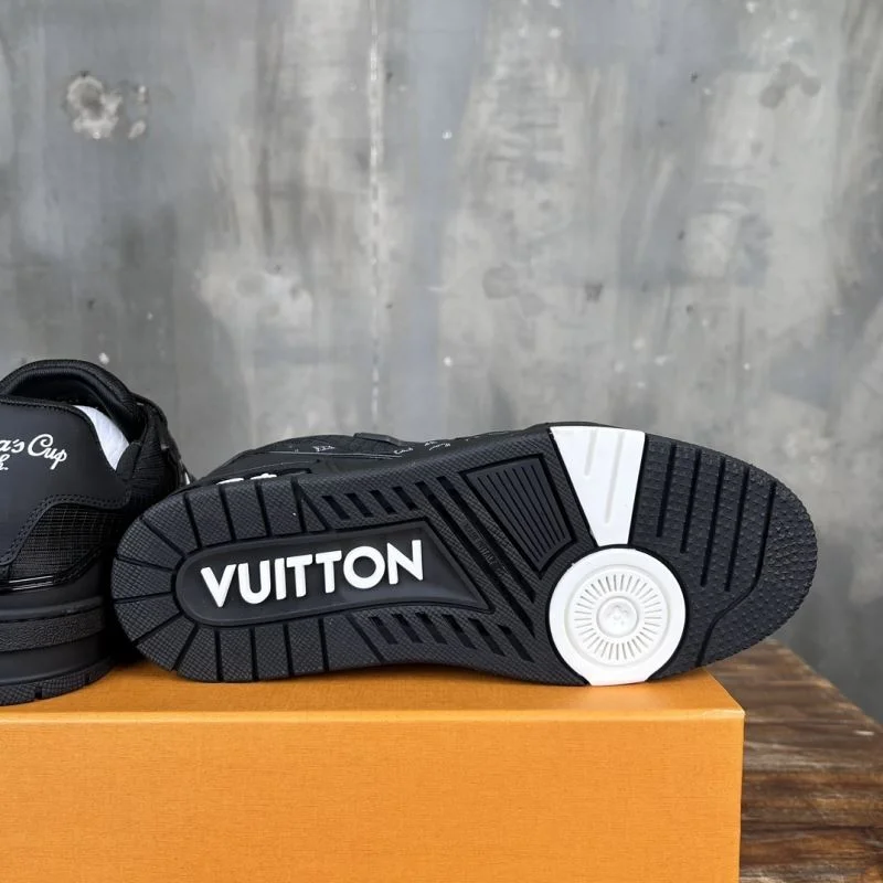 Factory-made Louis Vuitton Trainer Sneaker