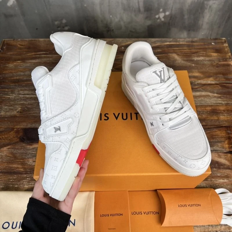 Authentic Louis Vuitton Trainer Sneaker