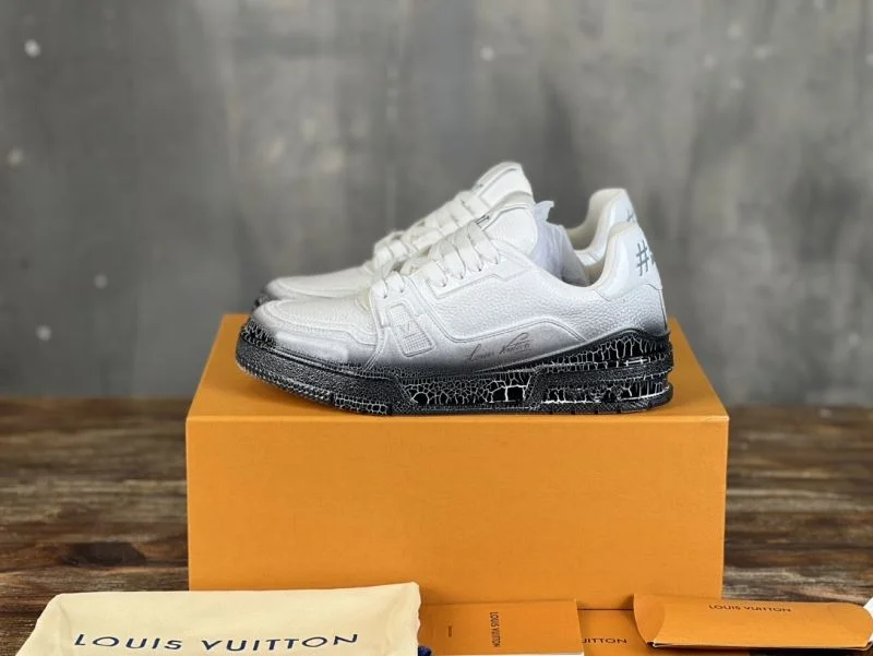 Louis Vuitton Trainer Sneaker