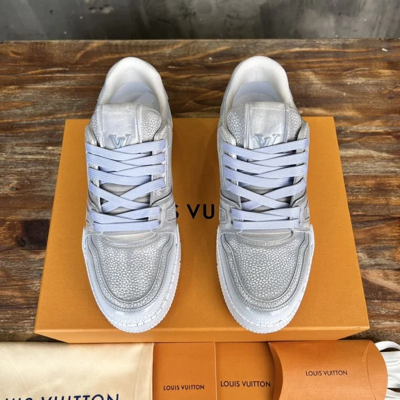 Bargain Louis Vuitton Trainer Sneaker