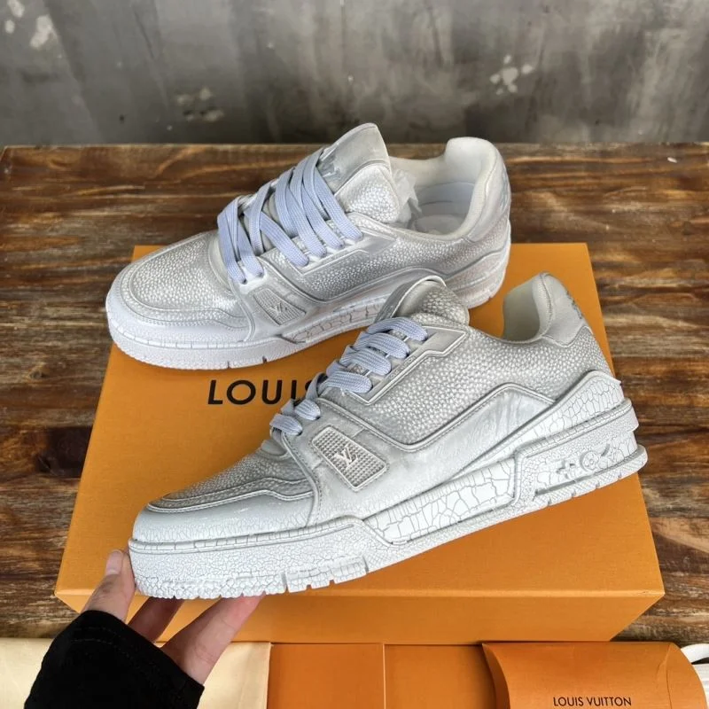 Bargain Louis Vuitton Trainer Sneaker