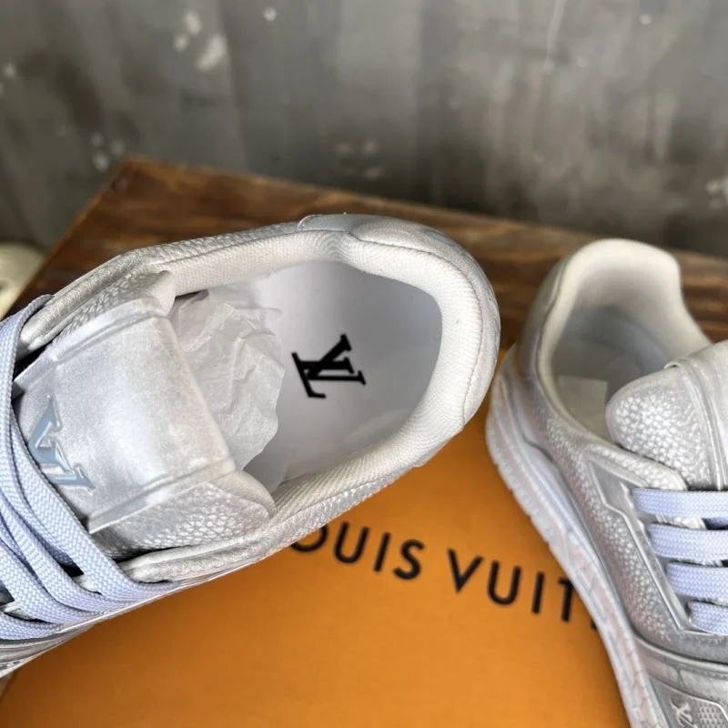 Bargain Louis Vuitton Trainer Sneaker