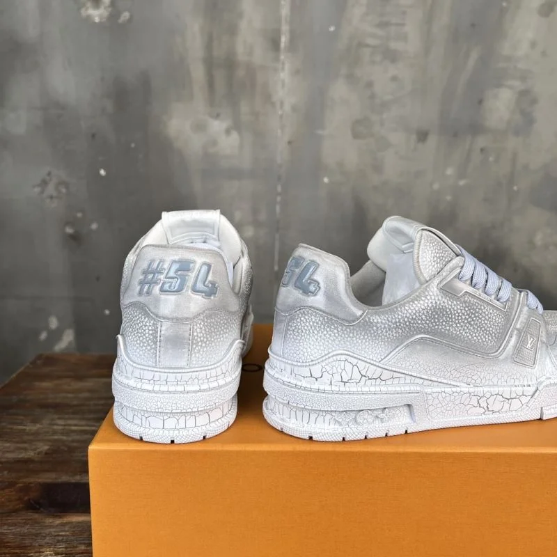 Bargain Louis Vuitton Trainer Sneaker