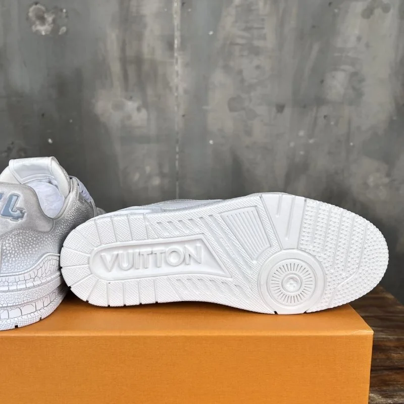 Bargain Louis Vuitton Trainer Sneaker
