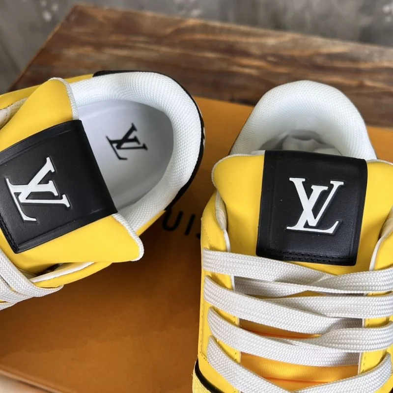 Economical Louis Vuitton Trainer Sneaker