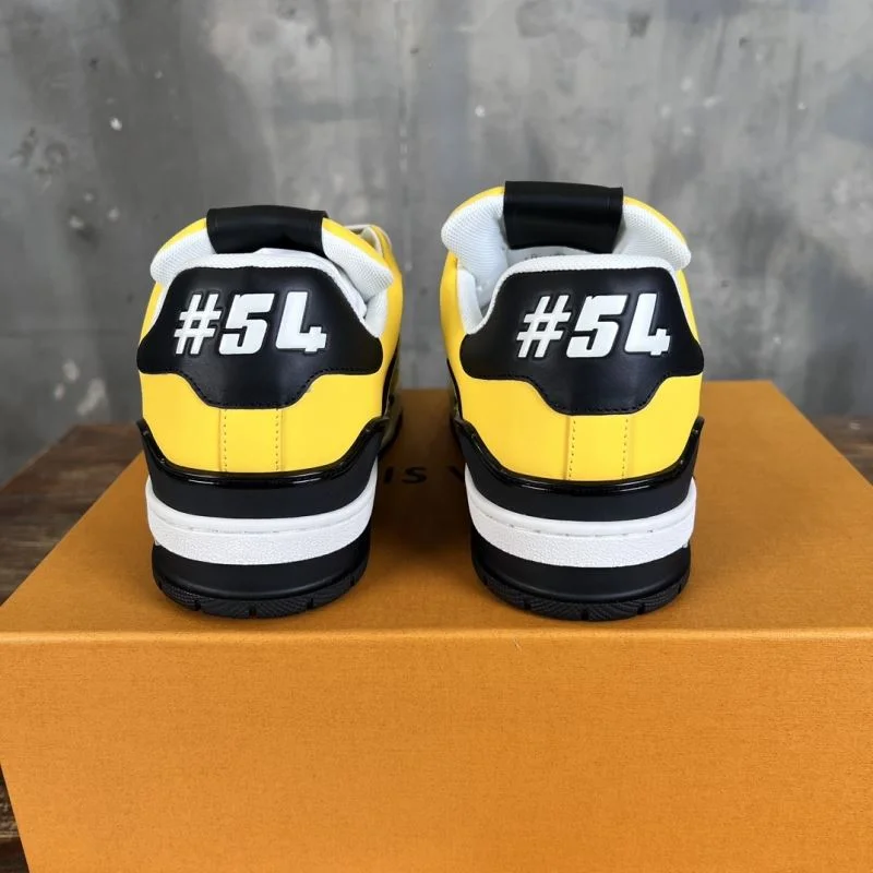 Economical Louis Vuitton Trainer Sneaker