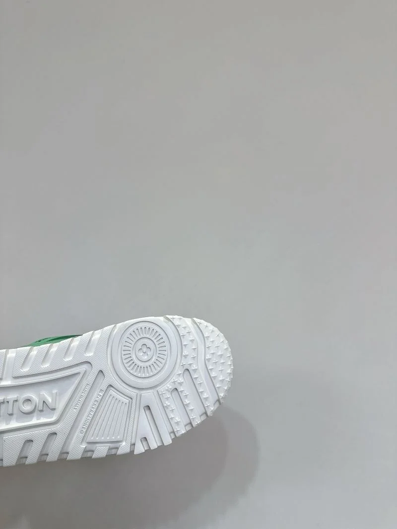 Bargain Louis Vuitton Trainer Sneaker