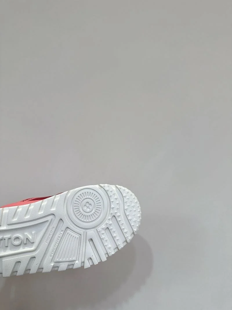 Mirror quality Louis Vuitton Trainer Sneaker