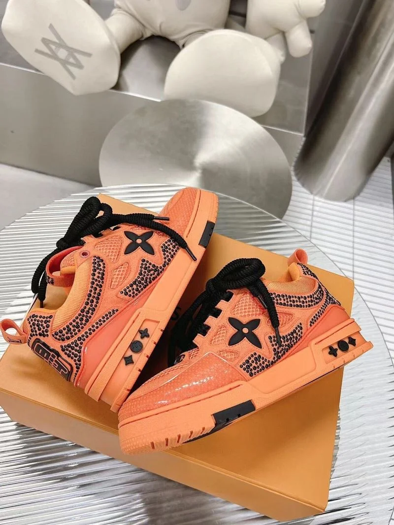 Exact replica Louis Vuitton Trainer Sneaker