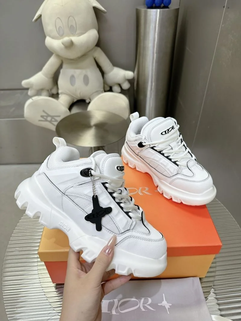 Inexpensive Louis Vuitton Trainer Sneaker