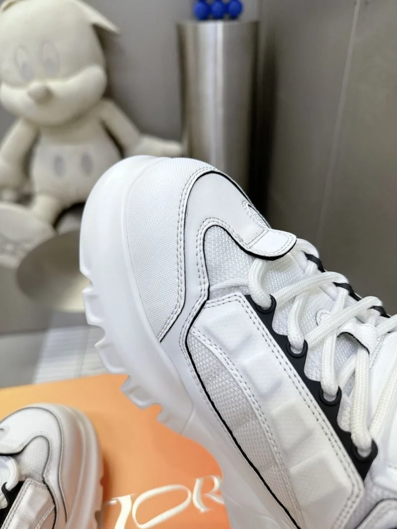 Inexpensive Louis Vuitton Trainer Sneaker